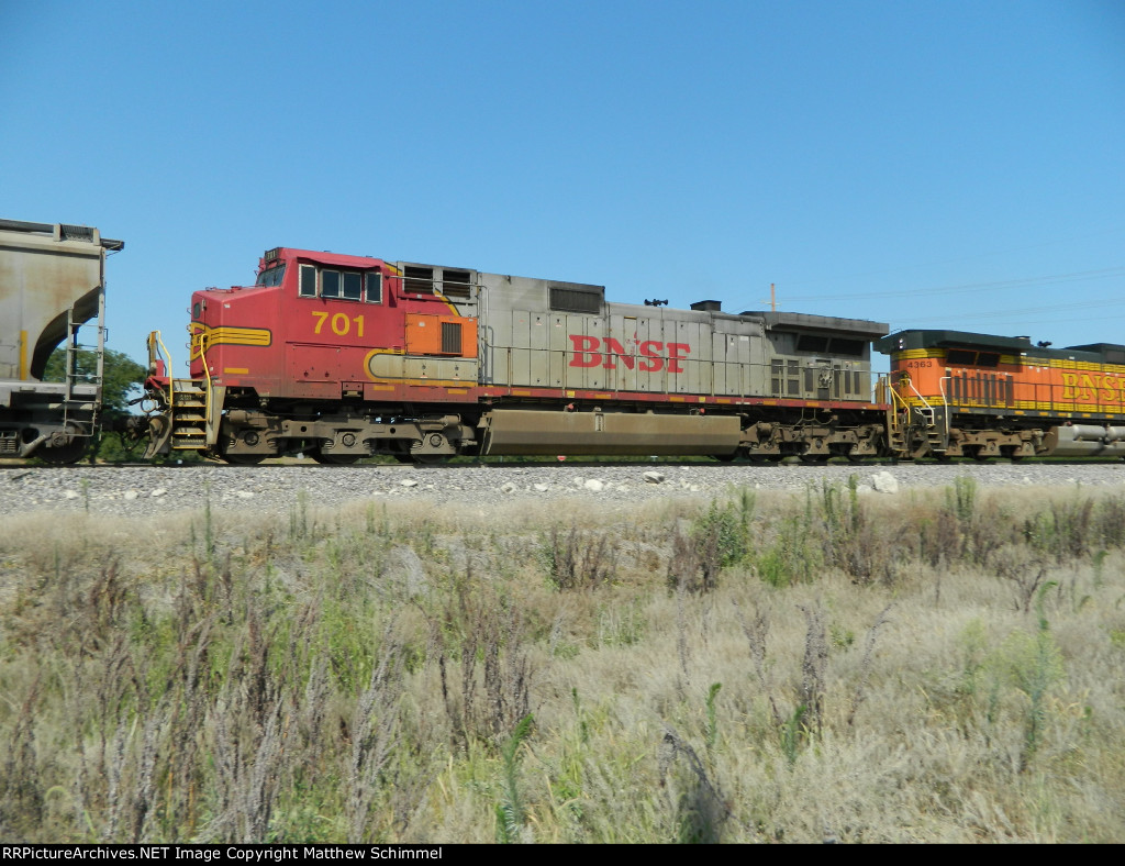 BNSF 701